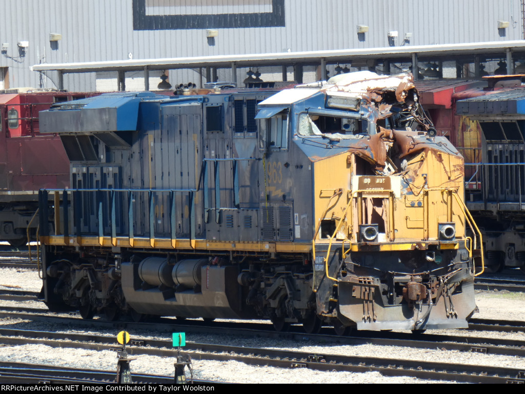 CSX 963 - Wrecked